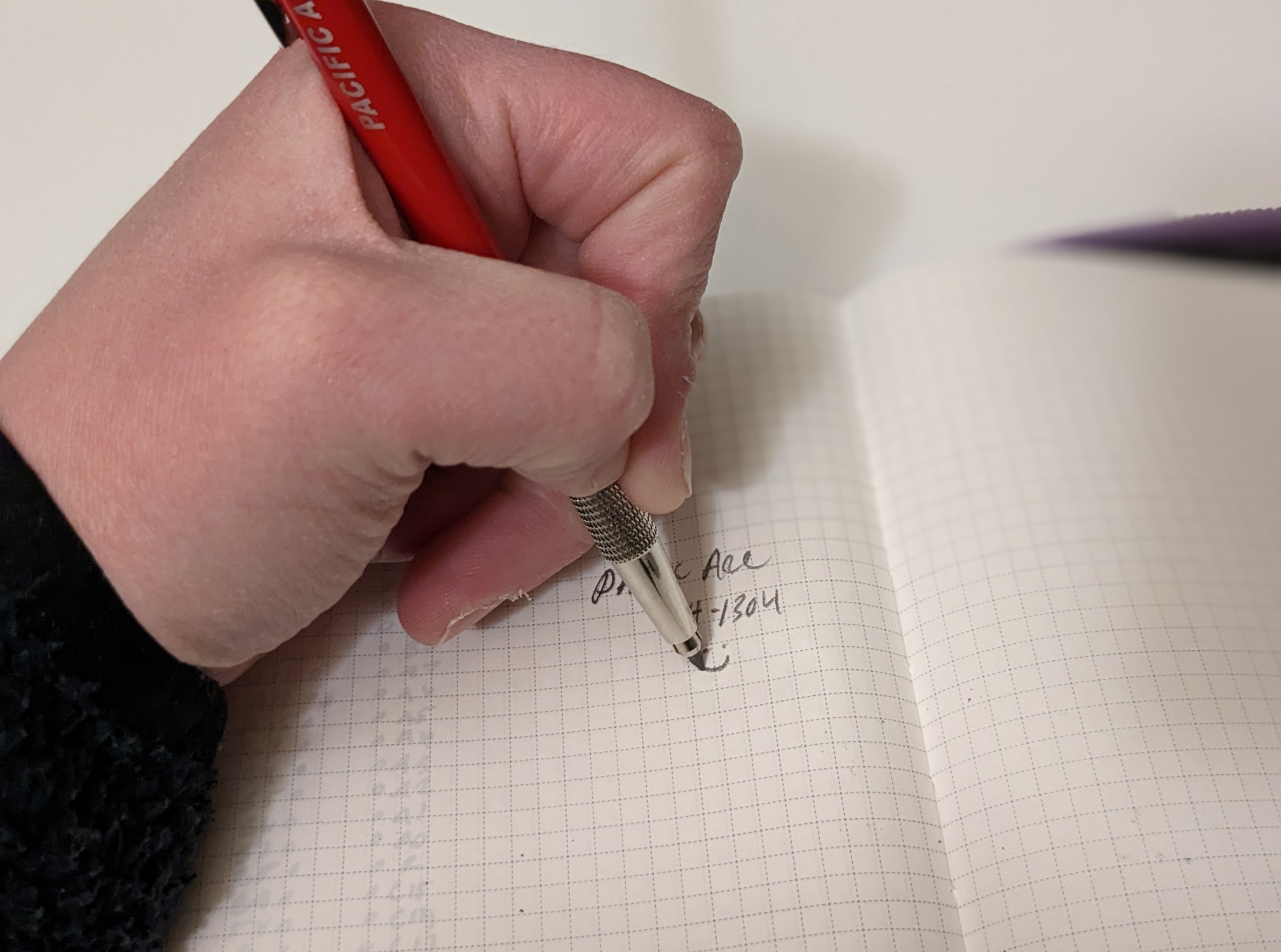 The Pacific Arc H-1304 Lead Holder – Left Hook Pens